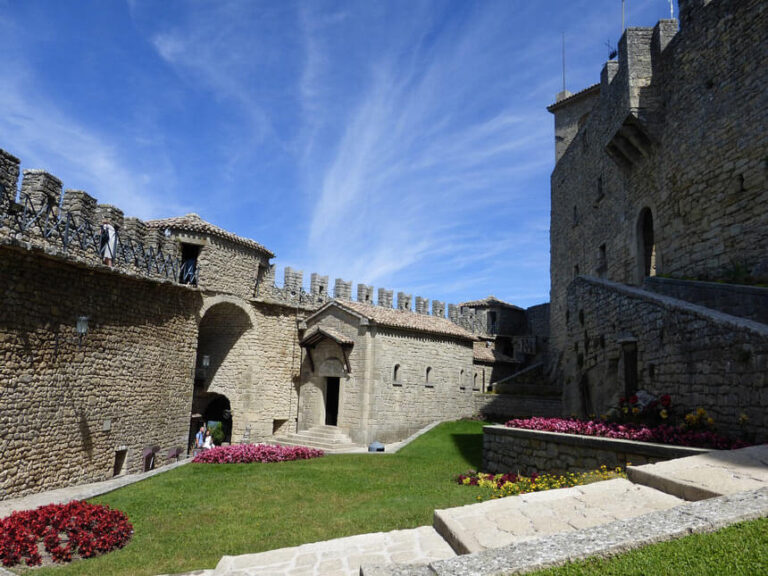 Visiting San Marino: 11 tips for your visit to this magical tiny ...