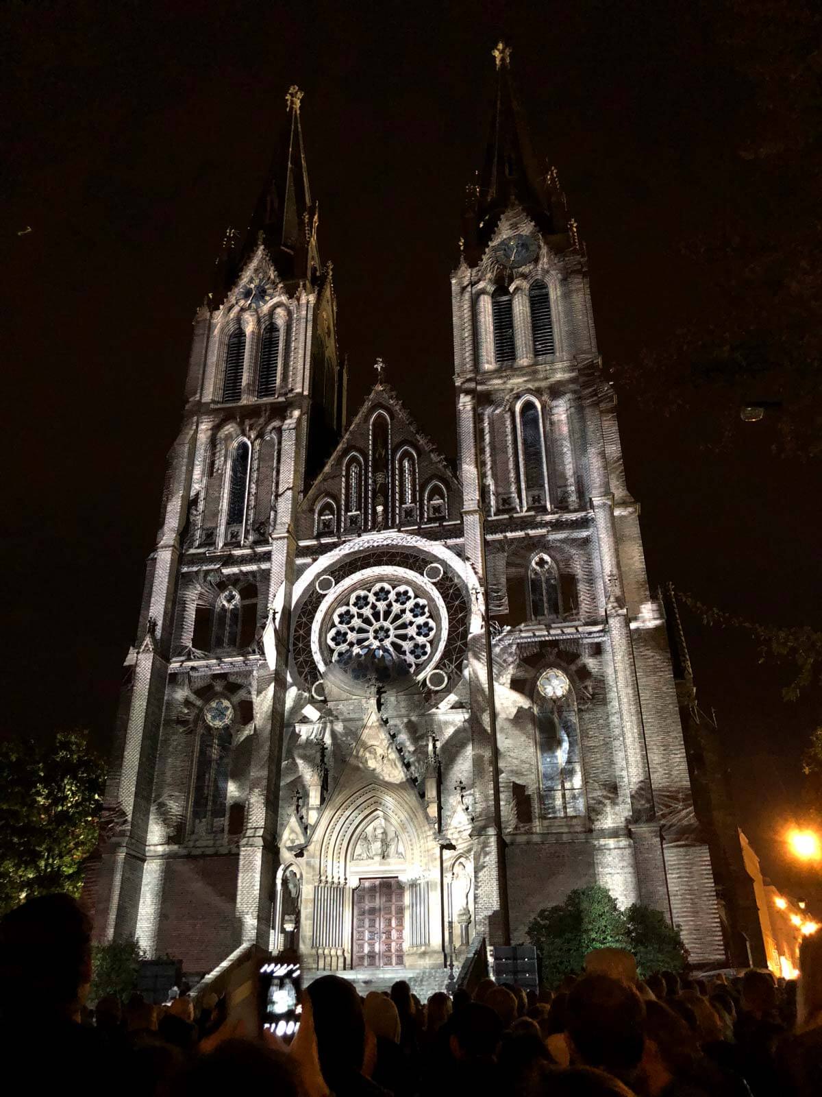 12 dazzling light festivals around the world